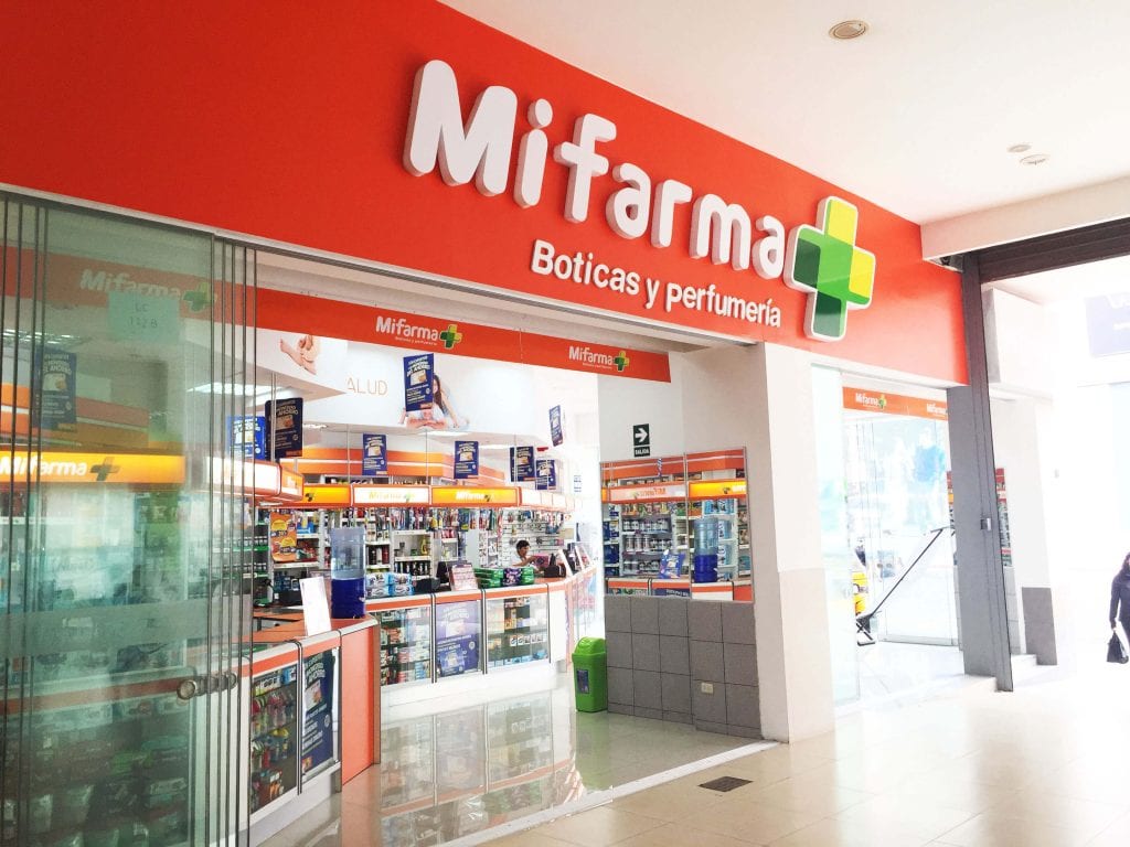 El 80% de locales Arcángel ya operan bajo la marca Mifarma - Mercado Negro