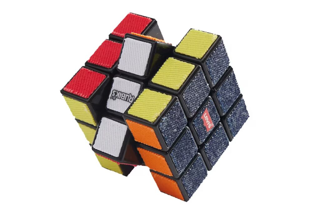Levi's y Rubik's Cube se unen para crear una versión única del clásico ...